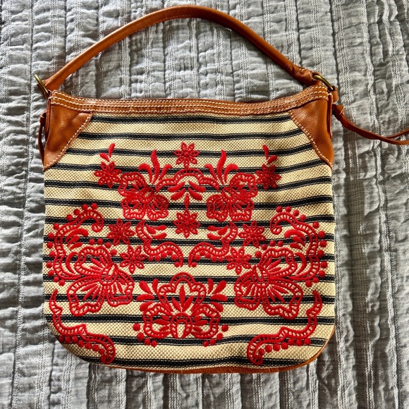 Isabella Fiore | Bags | Isabella Fiore Cute Summer Bag | Poshmark
